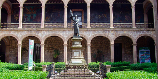 Reitera UMSNH su buena disposición a solucionar temas pendientes con ...